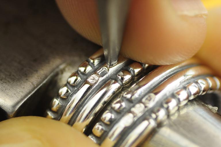 Contrastaria reduz os preços da Marca de Responsabilidade ...